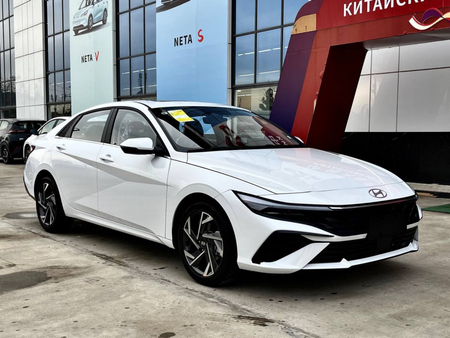 Hyundai Elantra full