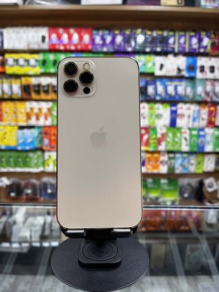 Iphone 12 Pro nasiya savdo va naqdga