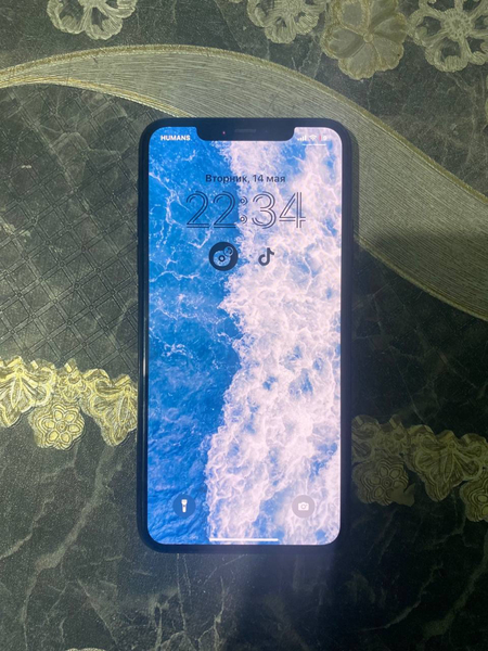 Iphone 11 pro max 64 GB