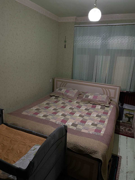 Продаю Чиланзар метро 2/2/4 Накошлик