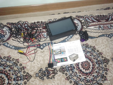 Monitor kamera  moshinagizga