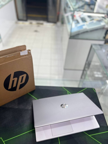 Hp pavilion 8/128 SSD +1 TB HDD srochni sotiladi