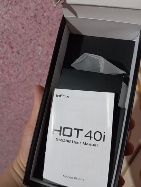 Infinix Hot 40i 128 8 gb
