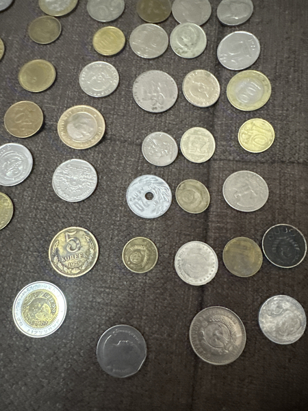 Продаем все монеты за 200