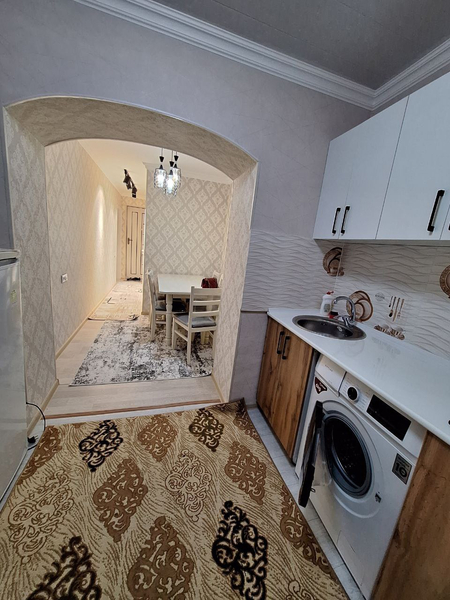 Uy ozimniki,1*2/5/5 42m2,Maksim gorkiy metroga yaqin.giishtli dom