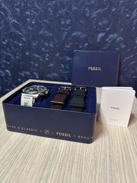 Fossil chronograph+2 ремешка