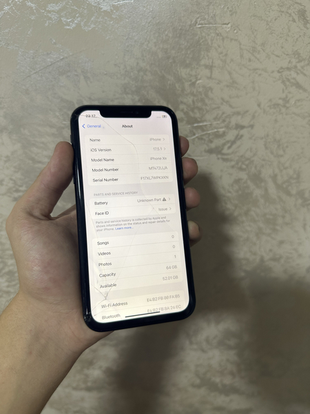 Iphone Xr           .