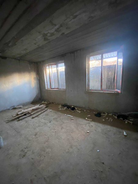 Yangi O'zbekiston massivida 1-etajdan biznes uchun tayyor joy