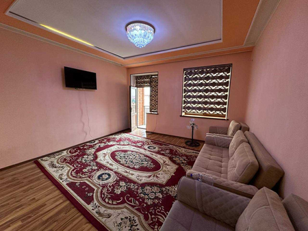 3х комнатная квартира на 5 этаже 75кв/м, в Самарканде