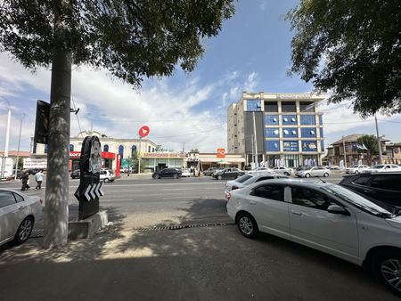 Аренда помещения на 2-этаже в отдельном стоящее здание ор-р Малика