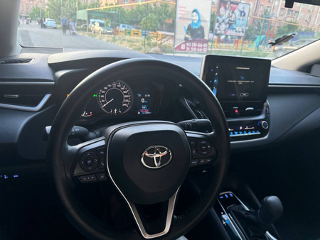 TOYOTA COROLLA. 1.2 турбина. Full позиция