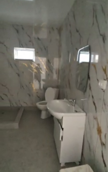 Продаётся дом в Чирчике в районе Азадбаша (новая Махаля)