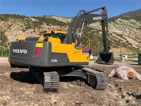 Экскаватор Услуг Volvo 220 Аренда Гусеничный Волва 210 Котлован Копать