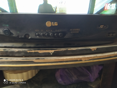 Телевизор LG 51 диагональ