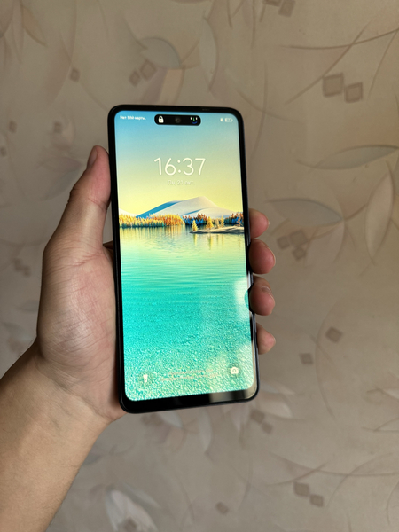Tecno spark go 2024