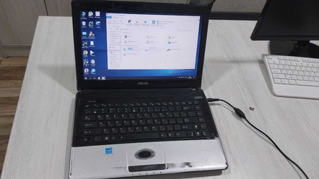 Notebook sotiladi / intel(R) Core(TM) i3
