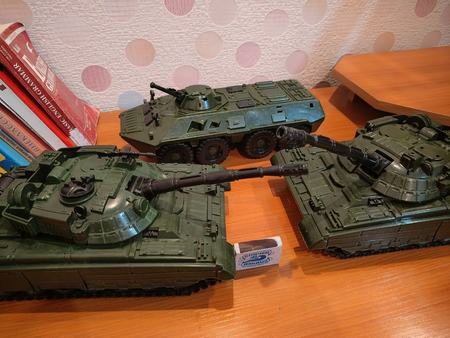 Продается Военные Танки