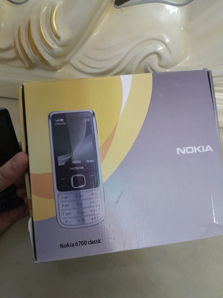Nokia 6700 classik karobka dakument