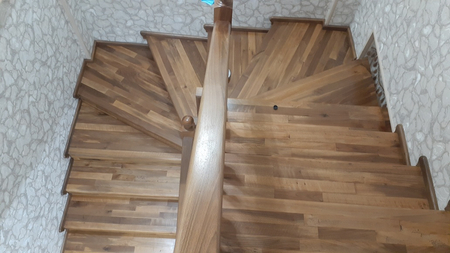 Lestnsissa xizmati yog'ochdan