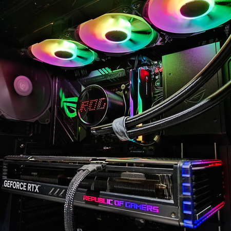 Asus ROG RTX 4090 покупал за 3500$