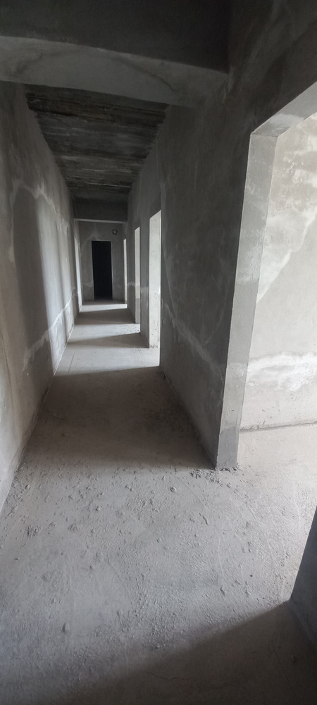 Yangi dom sotiladi srochniy arzonga