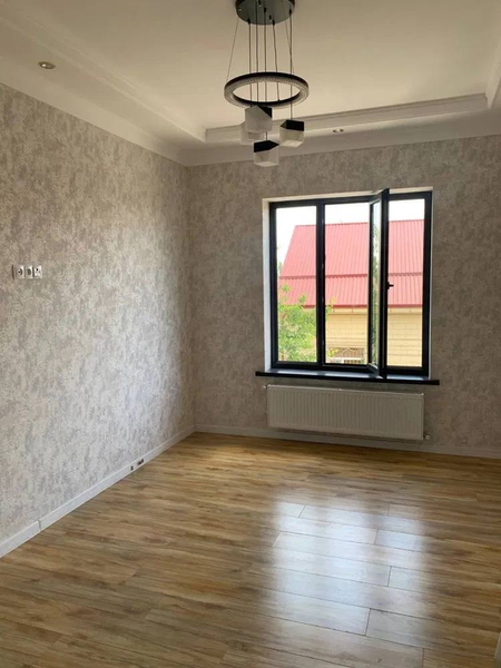 Продается Евродом ,Учкахрамон ( С30 )