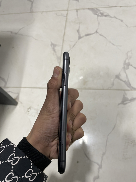 iphone 11 kora rang