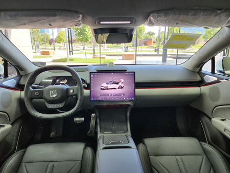 Новый Zeekr 007 Smart Driving 100 kw 4wd 2024 в наличии