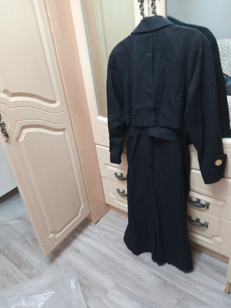 Плащь женский из джинсы чёрного цвета