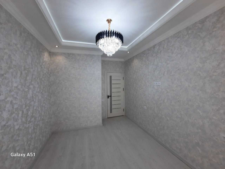 Французская  планировка 3/3/4 улица Майкурган (J3194)