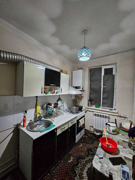 Срочно Квартира Сергели-7А 2/4/7 Метро-4 Бекат