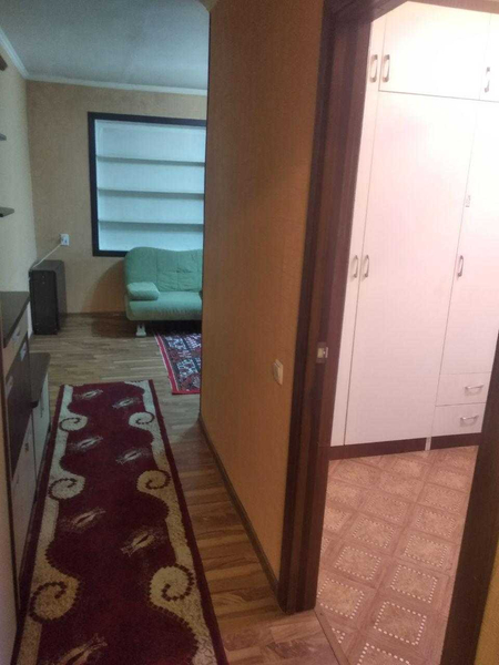 Срочно продам 2-х комнатную на Художников в Мирзо-Улугбекском районе