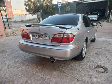 Nissan maxima metal