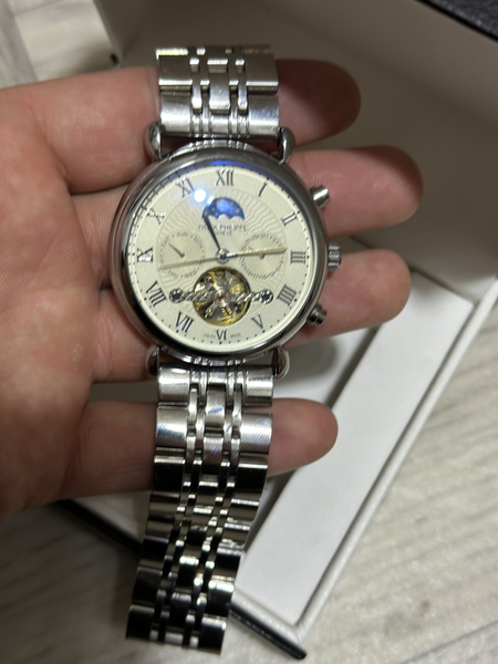 Часы Patek Phelippe