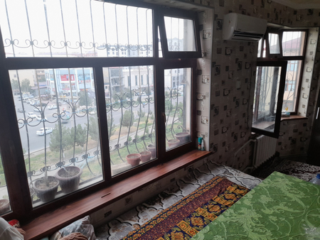 Uy sotiladi.3 xonali barcha sharoidlari bilan