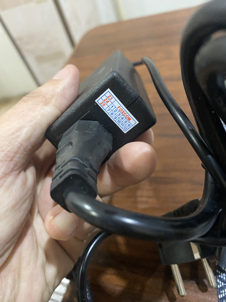 Новый блок питания для ноутбука HP, 65W 1,7A