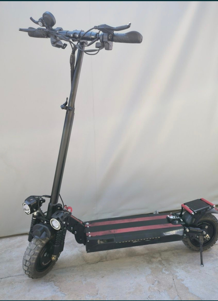 Scooter holati zor