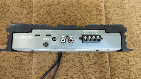 Автомобильный усилитель звука kenwood - 250W