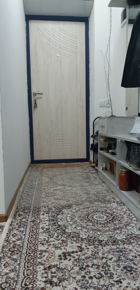 Срочнооо!!! Уй сотилади (1 хонали 2 хона килинган 48м²)