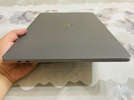 Macbook pro 2018. Macbook pro 15 inch LL/A