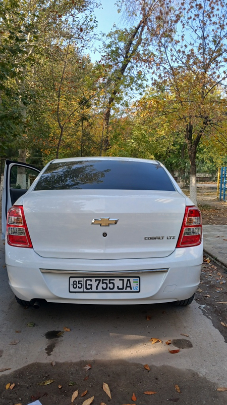 Cobalt 2023 yil 11000 probeg. Holati yangi chexol poliz bor .