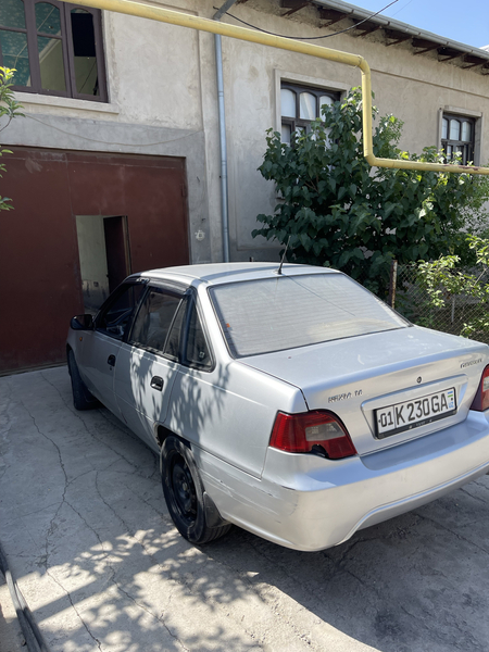 Nexia 2   1.6 motor 2010
