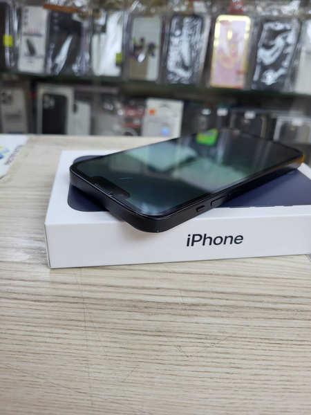 iPhone 13 - 128GB LL/A - USA