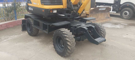 Колесный экскаватор Hyundai R60W-9S