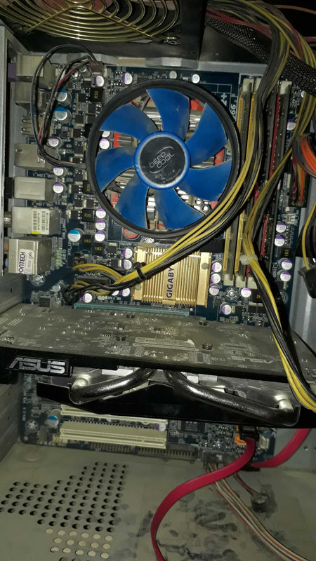 Материнская плата Gigabyte 4 ядра 8 гиг озу