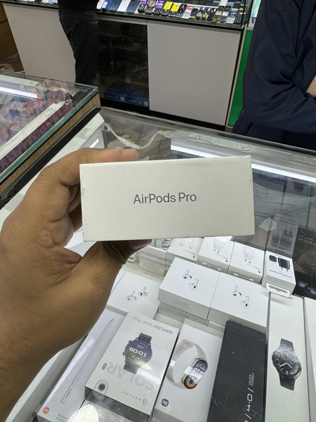 Airpods pro 2 typc orginal 100% 1 yil garantiya