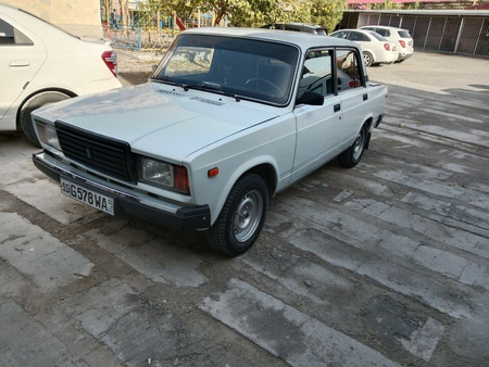 Vaz 2107 yili 2003
