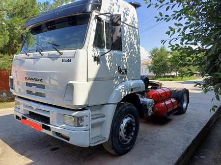 Kamaz yevro 3 tiyagach srochni sotiladi