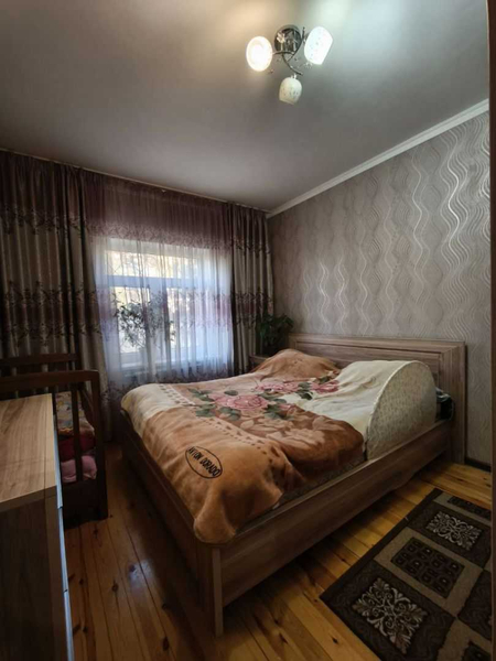 Продаётся уютная квартира в Ташкенте: 3-к.квартира, 3/5 (J3921)