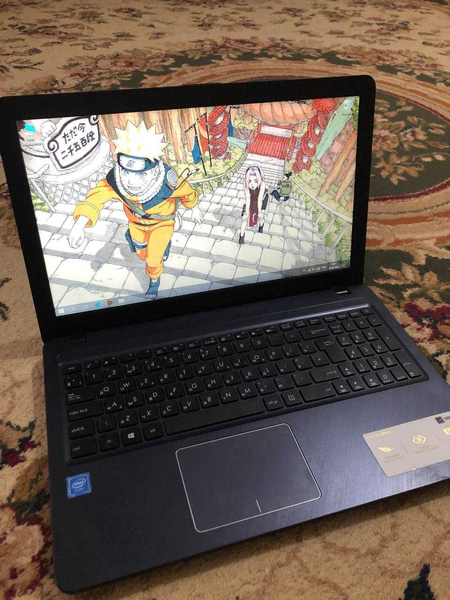 Noutbuk Asus / Intel(R) Celeron(R) N4000 / 1.10GHZ / OZU 4GB